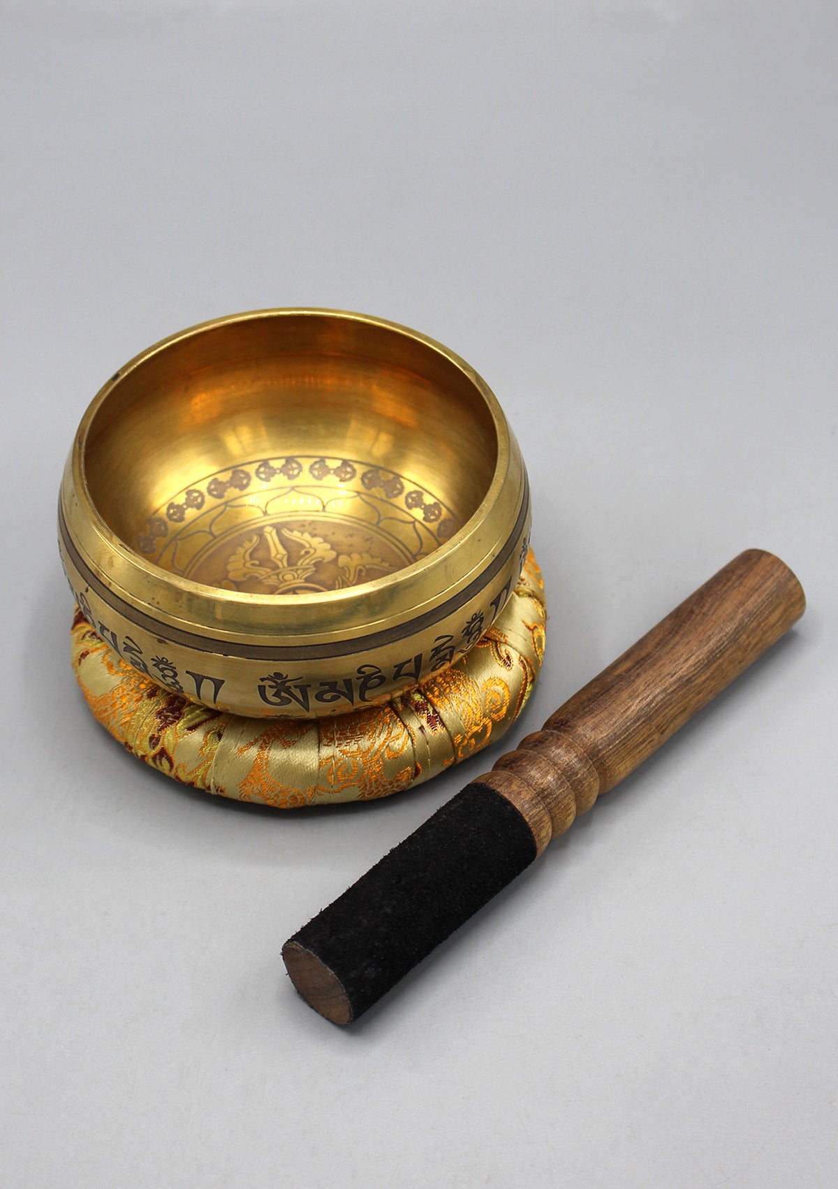Double Dorjee Tibetan Singing Bowl — NepaCrafts Product