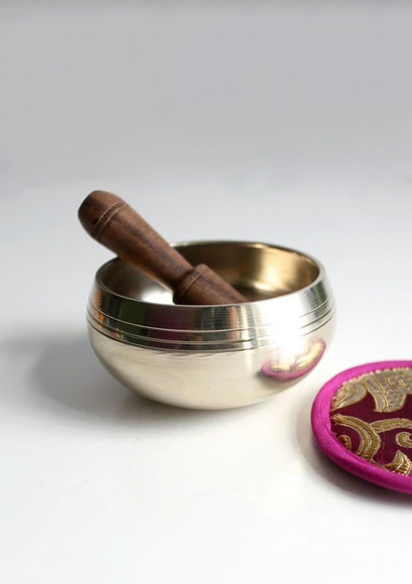 Small Japanese Singing Bowls 7.6 cm — NepaCrafts Product